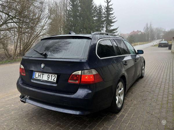 Blue BMW 525 2005 in Vilnius, with an engine capacity of 2.50 L and mileage of 380 thousand km for 1800 €, photo 4 on AUTOMOTO.COM.LV