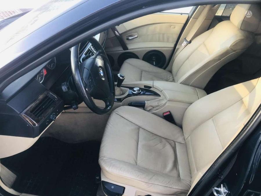 Zils BMW 525 2005 Rokiškis, ar dzinēja tilpumu 2.50 L un nobraukumu 427 tūkst. km par 1550 €, foto 12 vietnē AUTOMOTO.COM.LV