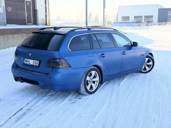 Blue BMW 525 2005 in Vilnius, with an engine capacity of 2.50 L and mileage of 400 thousand km for 2300 €, photo 3 on AUTOMOTO.COM.LV