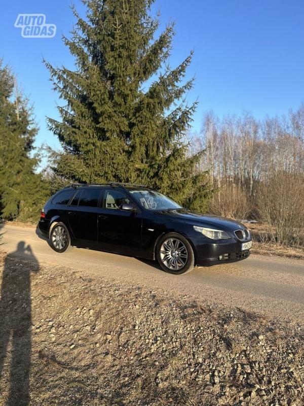 Zils BMW 525 2005 Viļņa, ar dzinēja tilpumu 2.50 L un nobraukumu 349 tūkst. km par 3500 €, foto 1 vietnē AUTOMOTO.COM.LV