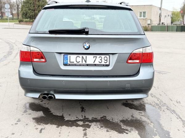 Blue BMW 525 2005 in Kaunas, with an engine capacity of 2.50 L and mileage of 349 thousand km for 2650 €, photo 3 on AUTOMOTO.COM.LV
