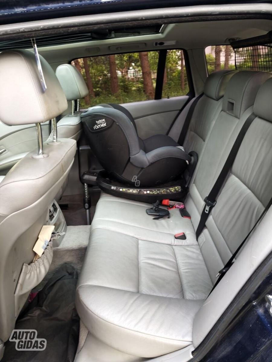 Zils BMW 525 2005 Viļņa, ar dzinēja tilpumu 2.50 L un nobraukumu 352 tūkst. km par 3000 €, foto 21 vietnē AUTOMOTO.COM.LV