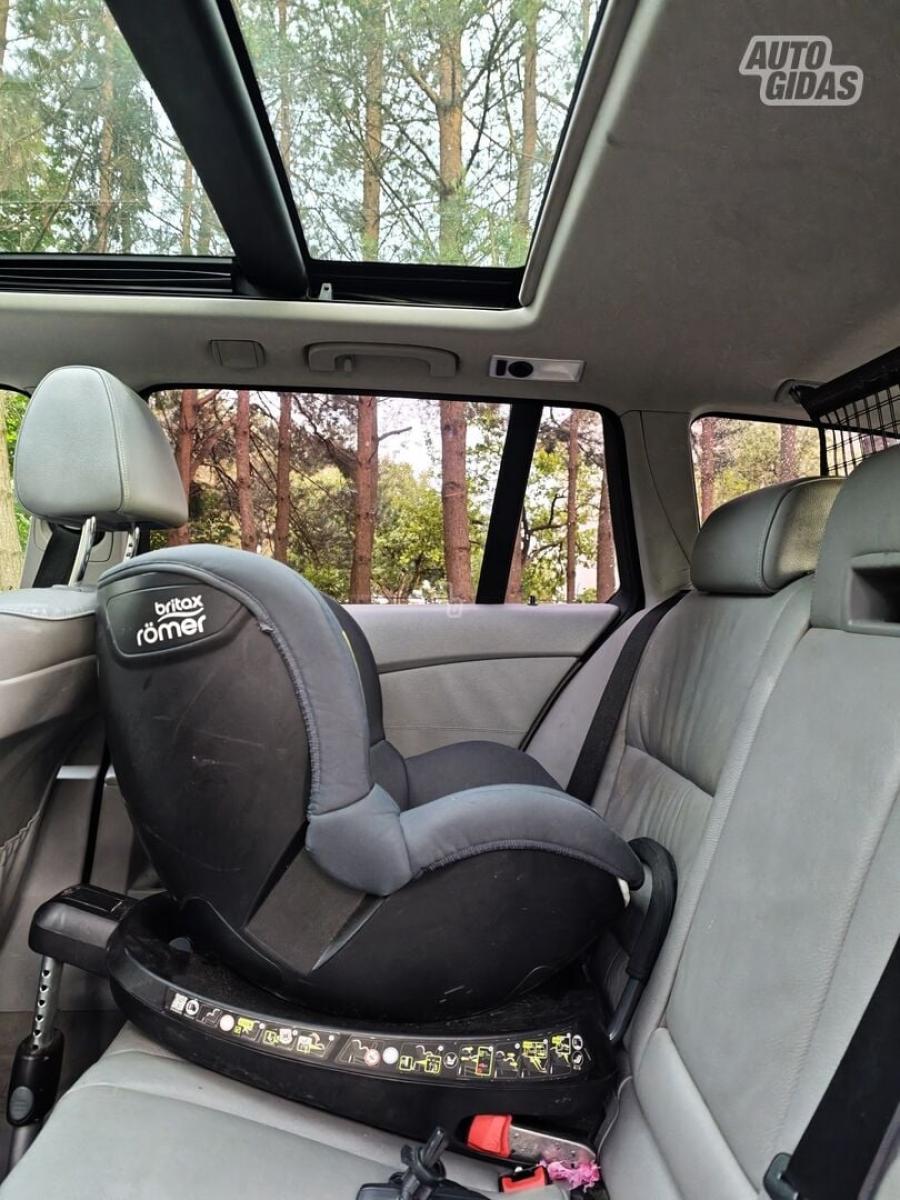 Zils BMW 525 2005 Viļņa, ar dzinēja tilpumu 2.50 L un nobraukumu 352 tūkst. km par 3000 €, foto 22 vietnē AUTOMOTO.COM.LV