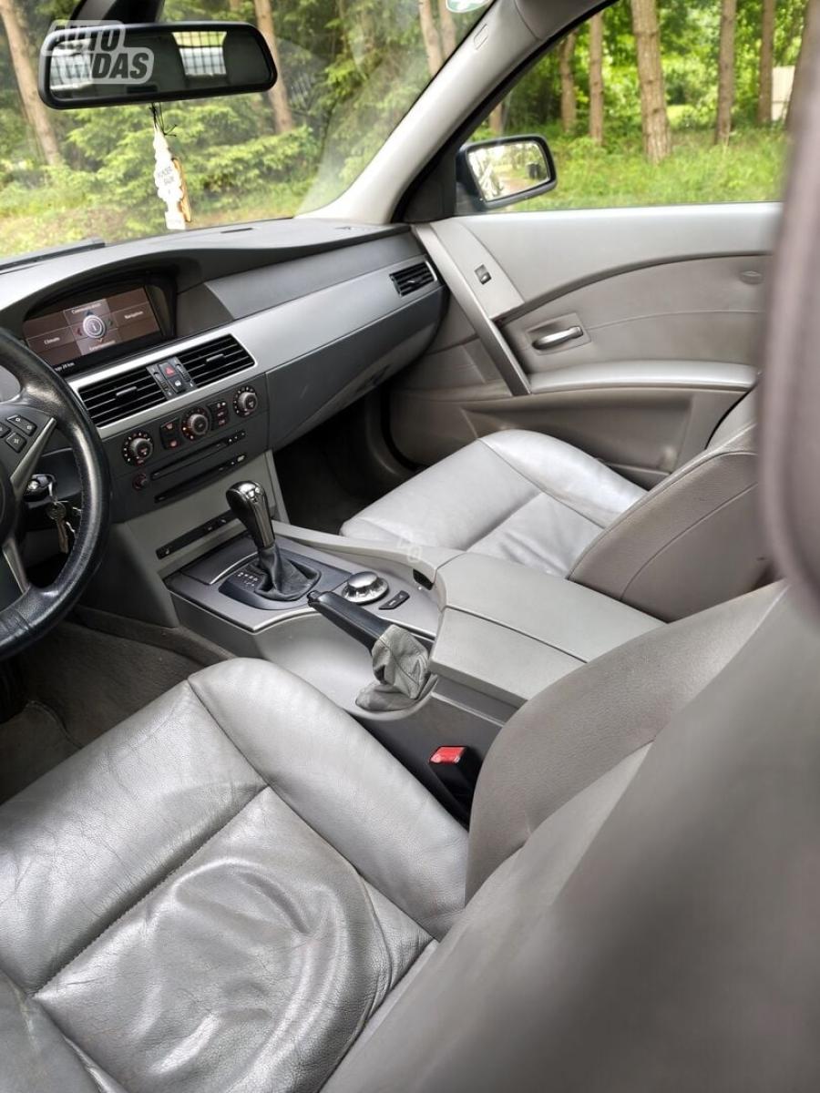 Zils BMW 525 2005 Viļņa, ar dzinēja tilpumu 2.50 L un nobraukumu 352 tūkst. km par 3000 €, foto 23 vietnē AUTOMOTO.COM.LV