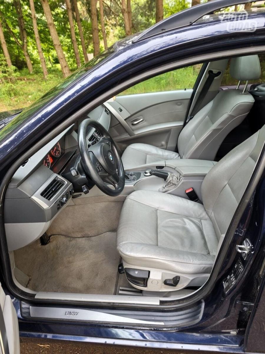 Zils BMW 525 2005 Viļņa, ar dzinēja tilpumu 2.50 L un nobraukumu 352 tūkst. km par 3000 €, foto 24 vietnē AUTOMOTO.COM.LV