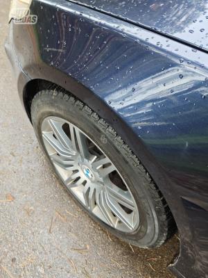 Zils BMW 525 2005 Viļņa, ar dzinēja tilpumu 2.50 L un nobraukumu 352 tūkst. km par 3000 €, foto 25 vietnē AUTOMOTO.COM.LV