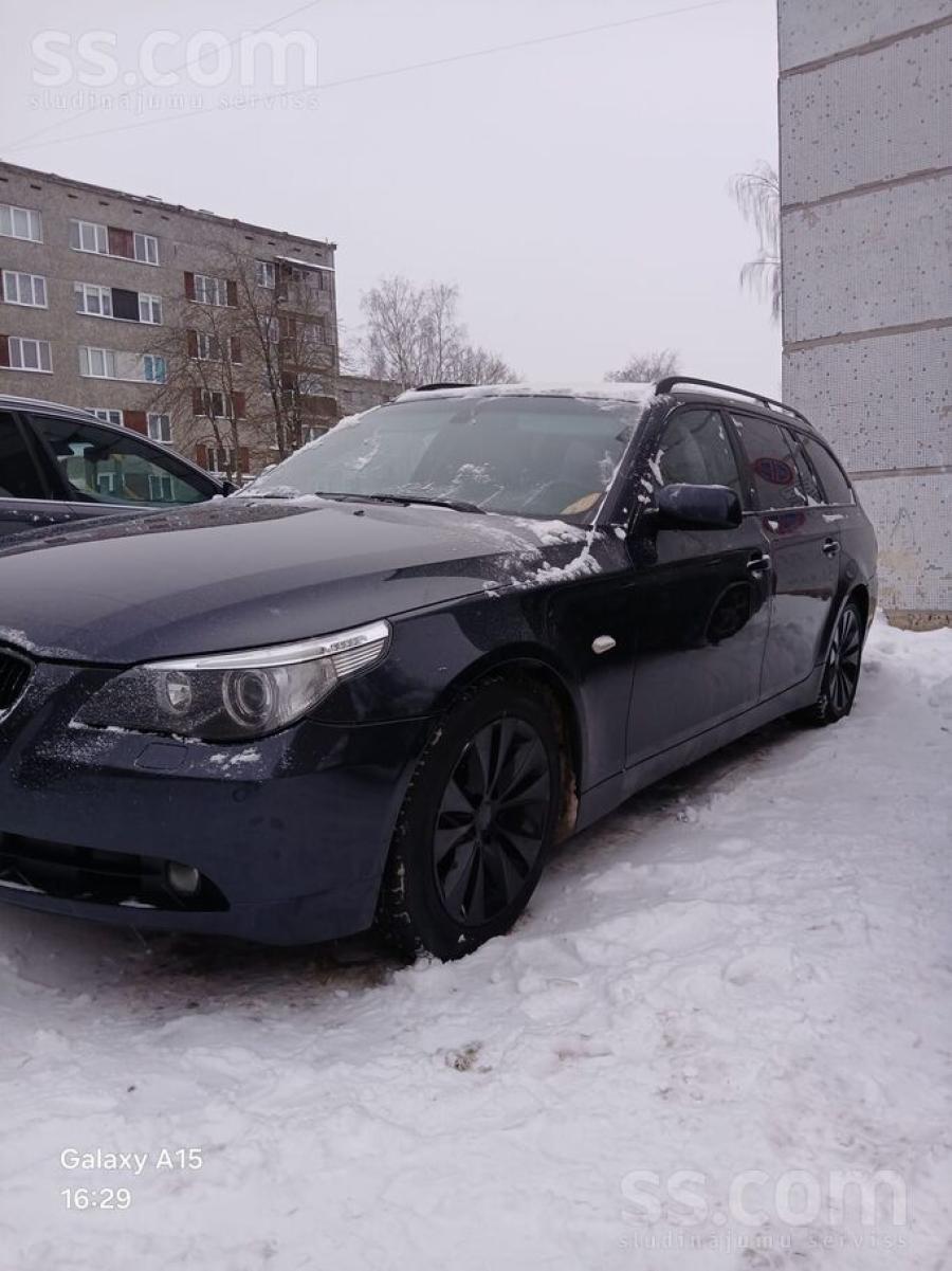Zils BMW 525 2005 Rēzekne, ar dzinēja tilpumu 2.50 L un nobraukumu 303 tūkst. km par 1499 €, foto 3 vietnē AUTOMOTO.COM.LV