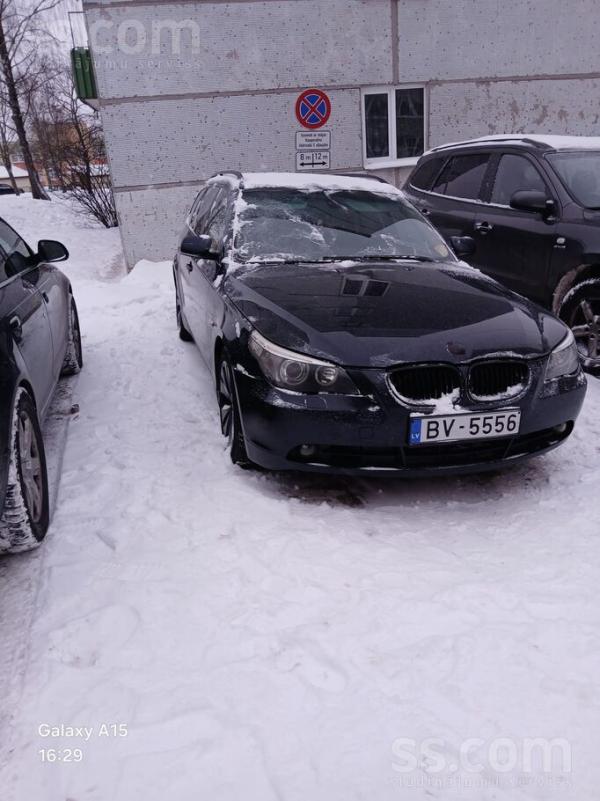 Zils BMW 525 2005 Rēzekne, ar dzinēja tilpumu 2.50 L un nobraukumu 303 tūkst. km par 1499 €, foto 3 vietnē AUTOMOTO.COM.LV