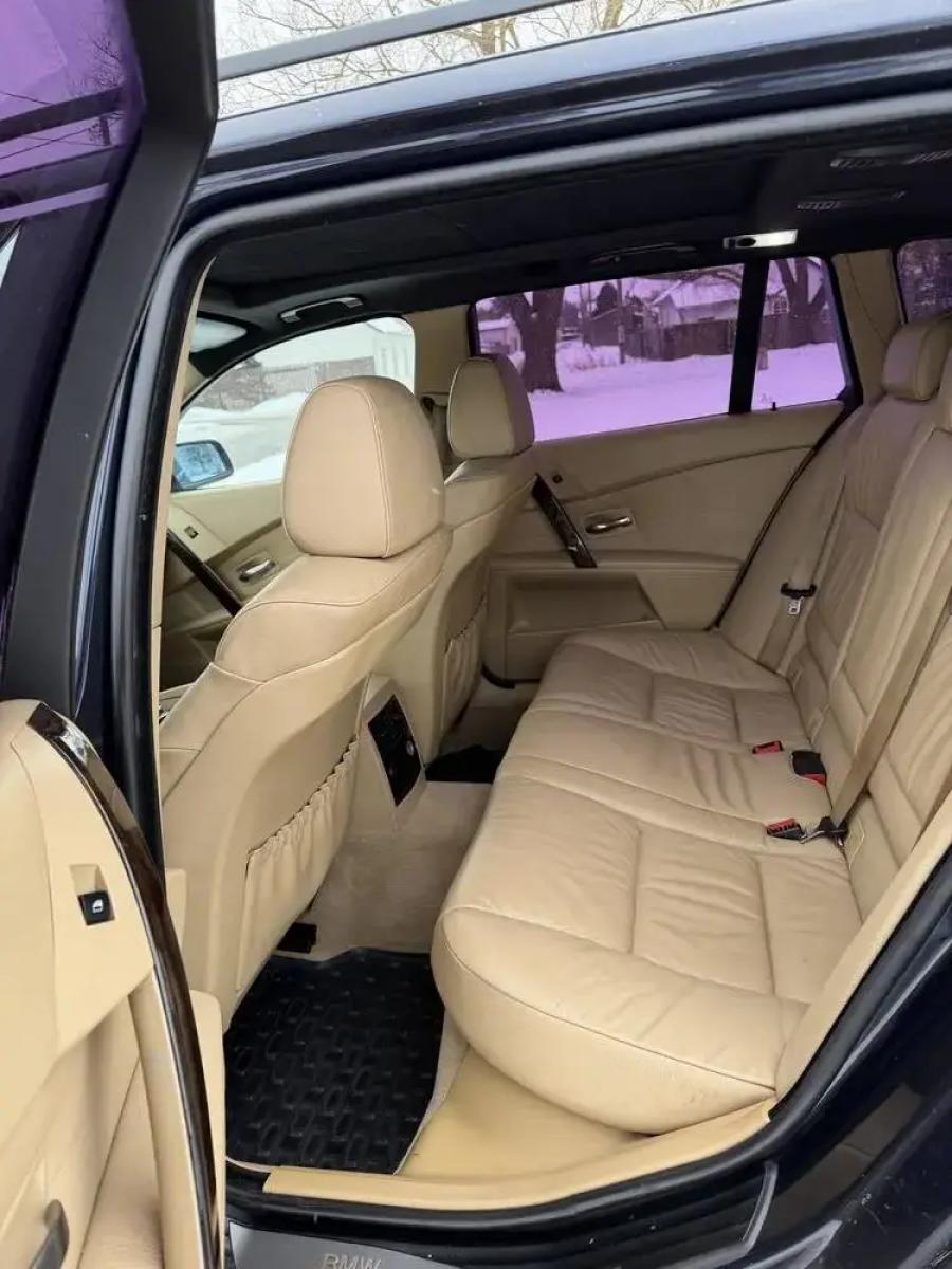 Zils BMW 525 2005 Ventspils, ar dzinēja tilpumu 2.50 L un nobraukumu 442 tūkst. km par 2800 €, foto 17 vietnē AUTOMOTO.COM.LV