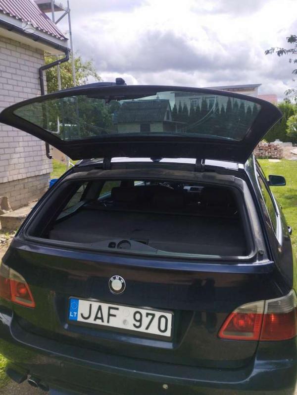 Blue BMW 525 2005 in Kedainiai, with an engine capacity of 2.50 L and mileage of 448 thousand km for 2800 €, photo 5 on AUTOMOTO.COM.LV