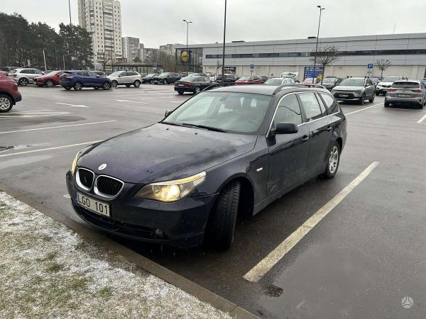 Zils BMW 525 2005 Viļņa, ar dzinēja tilpumu 2.50 L un nobraukumu 340 tūkst. km par 2600 €, foto 3 vietnē AUTOMOTO.COM.LV