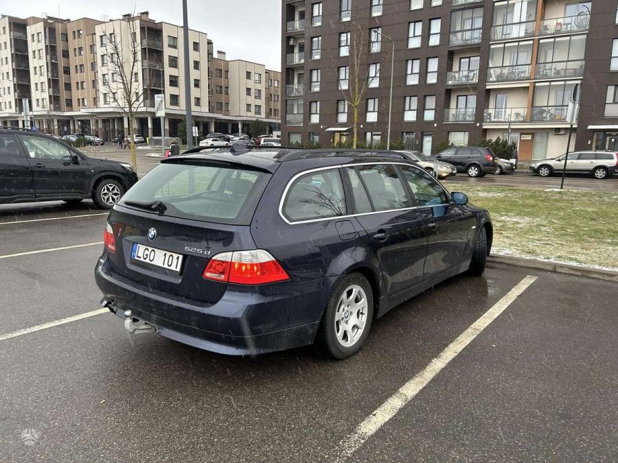 Синий БМВ 525 2005 в Вильнюс, объемом двигателя 2.50 л и пробегом 340 тыс. км за 2600 €, фото 6 на AUTOMOTO.COM.LV
