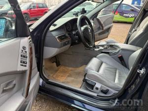 Zils BMW 525 2006 Rīga, ar dzinēja tilpumu 2.50 L un nobraukumu 312 tūkst. km par 3500 €, foto 12 vietnē AUTOMOTO.COM.LV
