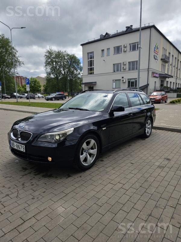 Синий БМВ 525 2006 в Резекне, объемом двигателя 2.50 л и пробегом 411 тыс. км за 3100 €, фото 1 на AUTOMOTO.COM.LV