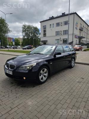 Синий БМВ 525 2006 в Резекне, объемом двигателя 2.50 л и пробегом 411 тыс. км за 3100 €, фото  на AUTOMOTO.COM.LV