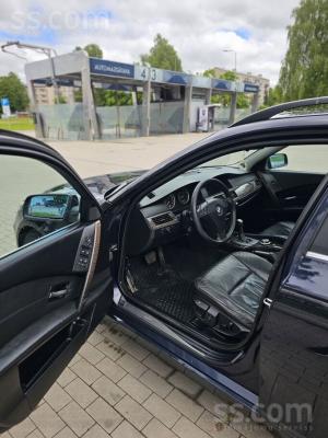Zils BMW 525 2006 Rēzekne, ar dzinēja tilpumu 2.50 L un nobraukumu 411 tūkst. km par 3100 €, foto 8 vietnē AUTOMOTO.COM.LV