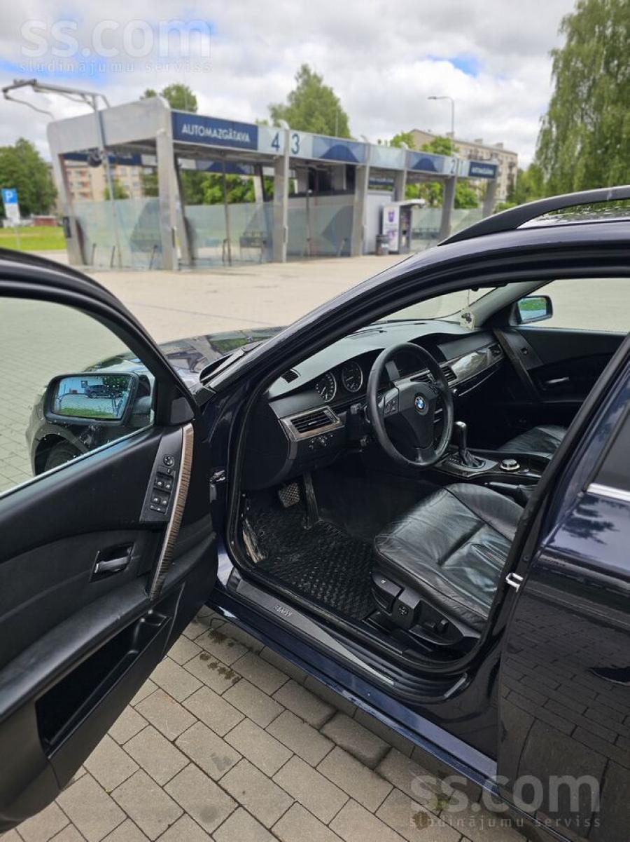 Zils BMW 525 2006 Rēzekne, ar dzinēja tilpumu 2.50 L un nobraukumu 411 tūkst. km par 3100 €, foto 8 vietnē AUTOMOTO.COM.LV