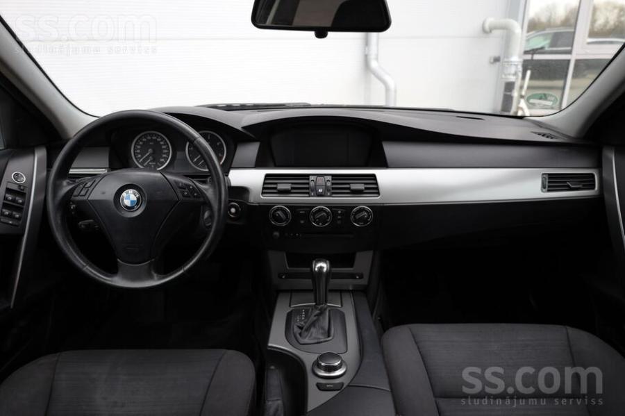 Blue BMW 525 2006 in Riga, with an engine capacity of 2.50 L and mileage of 0 thousand km for 2995 €, photo 6 on AUTOMOTO.COM.LV