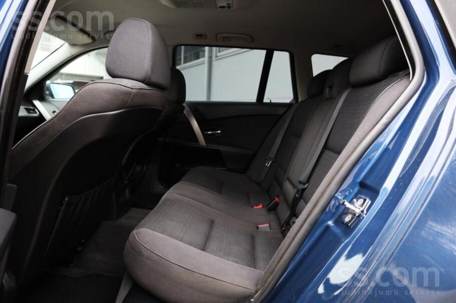 Blue BMW 525 2006 in Riga, with an engine capacity of 2.50 L and mileage of 0 thousand km for 2995 €, photo 12 on AUTOMOTO.COM.LV