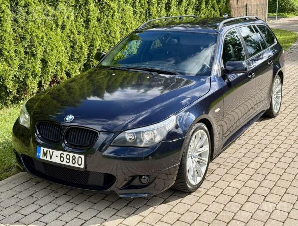 Blue BMW 525 2006 in Riga, with an engine capacity of 2.50 L and mileage of 318 thousand km for 3790 €, photo 2 on AUTOMOTO.COM.LV