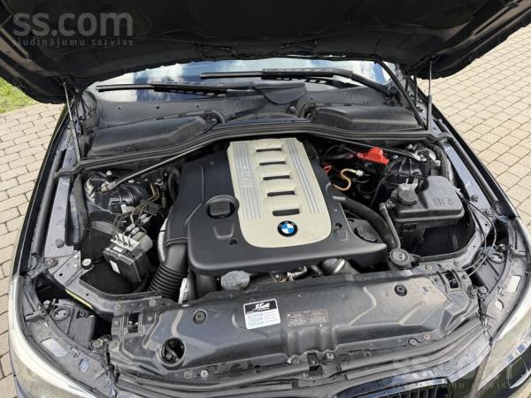 Blue BMW 525 2006 in Riga, with an engine capacity of 2.50 L and mileage of 318 thousand km for 3790 €, photo 8 on AUTOMOTO.COM.LV