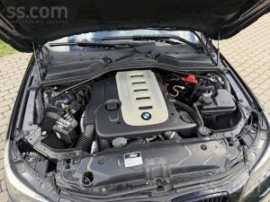 Blue BMW 525 2006 in Riga, with an engine capacity of 2.50 L and mileage of 318 thousand km for 3790 €, photo 9 on AUTOMOTO.COM.LV