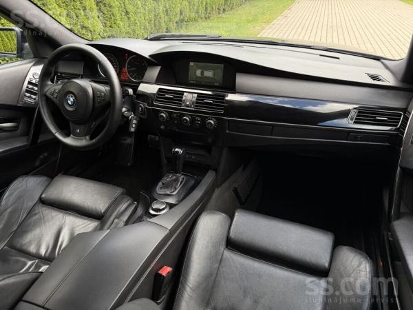 Blue BMW 525 2006 in Riga, with an engine capacity of 2.50 L and mileage of 318 thousand km for 3790 €, photo 10 on AUTOMOTO.COM.LV