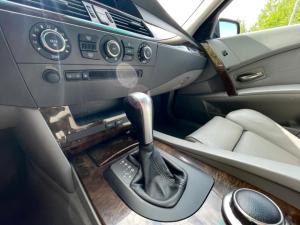 Zils BMW 525 2006 Rīga, ar dzinēja tilpumu 2.50 L un nobraukumu 0 tūkst. km par 4000 €, foto 11 vietnē AUTOMOTO.COM.LV
