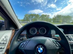 Zils BMW 525 2006 Rīga, ar dzinēja tilpumu 2.50 L un nobraukumu 0 tūkst. km par 4000 €, foto 12 vietnē AUTOMOTO.COM.LV