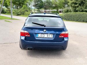 Zils BMW 525 2006 Kauņa, ar dzinēja tilpumu 2.50 L un nobraukumu 400 tūkst. km par 4400 €, foto 12 vietnē AUTOMOTO.COM.LV