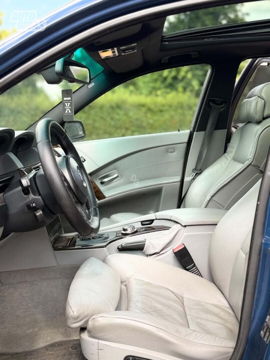 Zils BMW 525 2006 Kauņa, ar dzinēja tilpumu 2.50 L un nobraukumu 400 tūkst. km par 4400 €, foto 25 vietnē AUTOMOTO.COM.LV