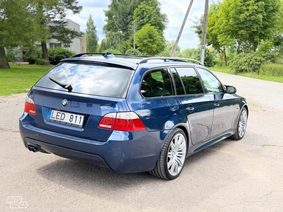 Zils BMW 525 2006 Kauņa, ar dzinēja tilpumu 2.50 L un nobraukumu 400 tūkst. km par 4400 €, foto 26 vietnē AUTOMOTO.COM.LV