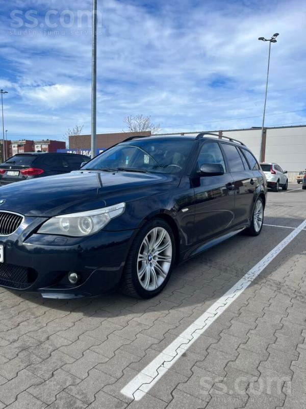 Zils BMW 525 2006 Rīga, ar dzinēja tilpumu 2.50 L un nobraukumu 358 tūkst. km par 4800 €, foto 3 vietnē AUTOMOTO.COM.LV