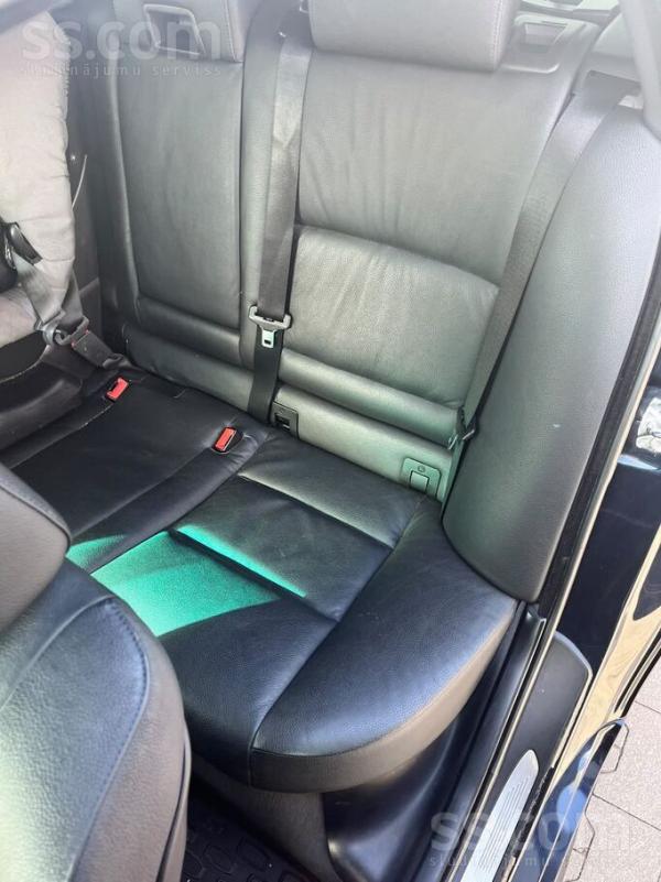 Zils BMW 525 2006 Rīga, ar dzinēja tilpumu 2.50 L un nobraukumu 358 tūkst. km par 4800 €, foto 9 vietnē AUTOMOTO.COM.LV