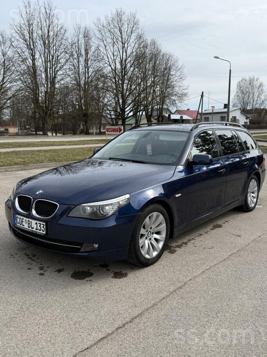 Blue BMW 525 2007 in Cesis, with an engine capacity of 3.00 L and mileage of 327 thousand km for 5150 €, photo 1 on AUTOMOTO.COM.LV