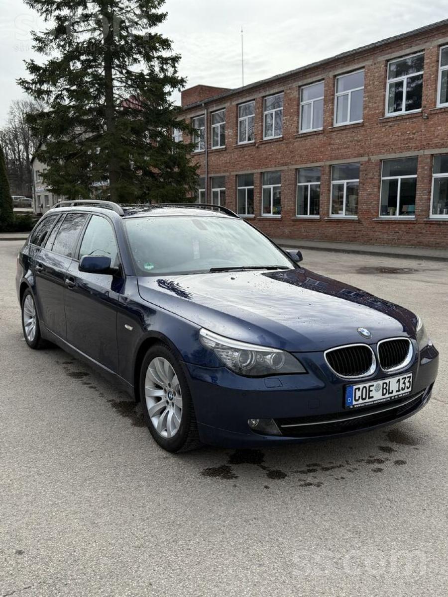Blue BMW 525 2007 in Cesis, with an engine capacity of 3.00 L and mileage of 327 thousand km for 5150 €, photo 3 on AUTOMOTO.COM.LV