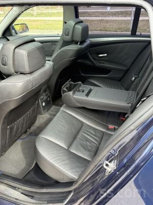 Blue BMW 525 2007 in Cesis, with an engine capacity of 3.00 L and mileage of 327 thousand km for 5150 €, photo 15 on AUTOMOTO.COM.LV