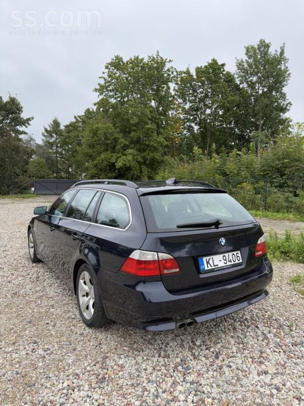Zils BMW 525 2007 Tukums, ar dzinēja tilpumu 2.50 L un nobraukumu 0 tūkst. km par 3290 €, foto 4 vietnē AUTOMOTO.COM.LV
