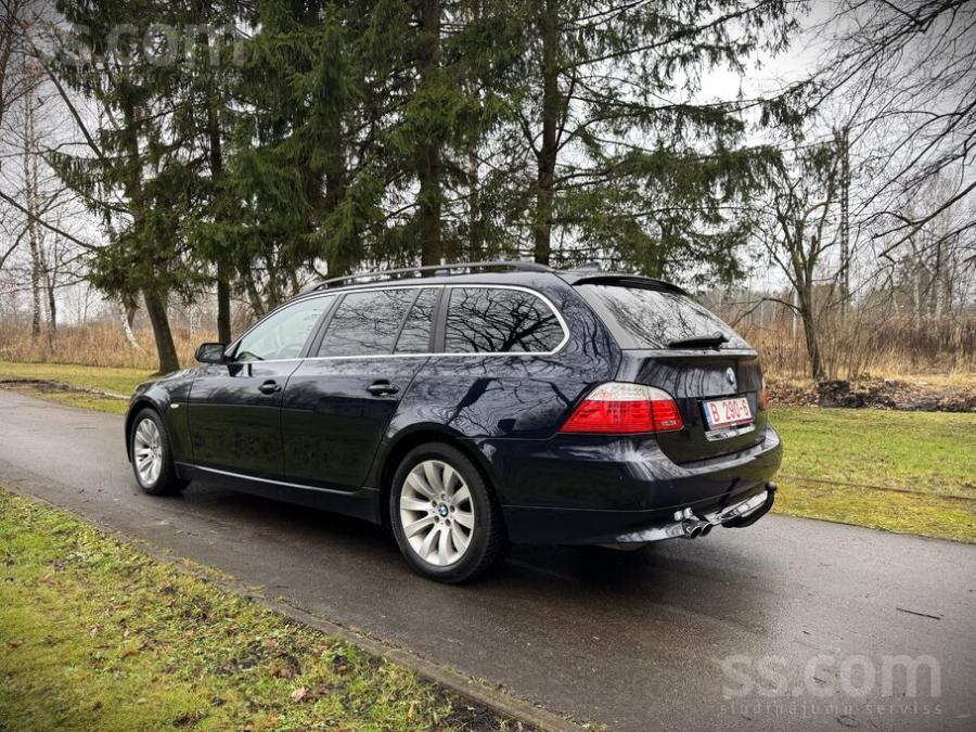 Blue BMW 525 2007 in Riga, with an engine capacity of 3.00 L and mileage of 0 thousand km for 4999 €, photo 4 on AUTOMOTO.COM.LV