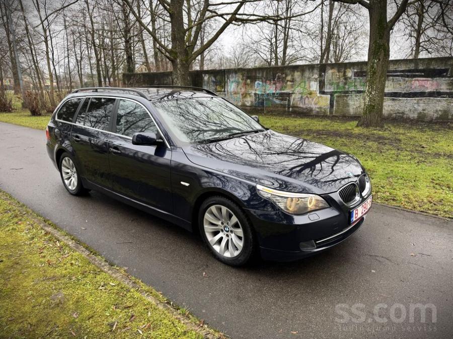 Blue BMW 525 2007 in Riga, with an engine capacity of 3.00 L and mileage of 0 thousand km for 4999 €, photo 11 on AUTOMOTO.COM.LV