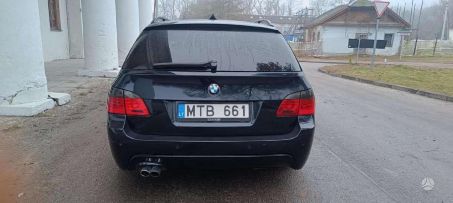 Zils BMW 525 2007 Viļņa, ar dzinēja tilpumu 2.99 L un nobraukumu 393 tūkst. km par 5690 €, foto 11 vietnē AUTOMOTO.COM.LV