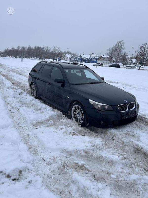 Blue BMW 525 2007 in Panevezys, with an engine capacity of 2.50 L and mileage of 421 thousand km for 3800 €, photo 1 on AUTOMOTO.COM.LV