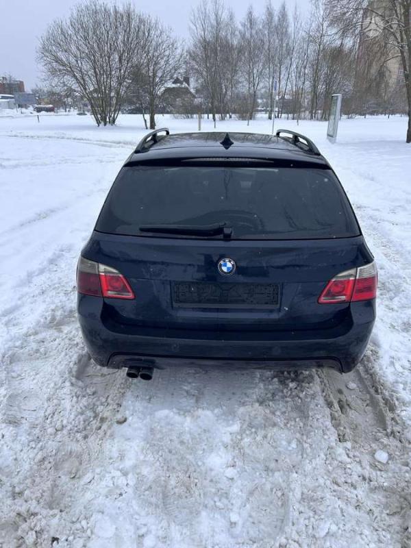 Blue BMW 525 2007 in Panevezys, with an engine capacity of 2.50 L and mileage of 421 thousand km for 3800 €, photo 4 on AUTOMOTO.COM.LV