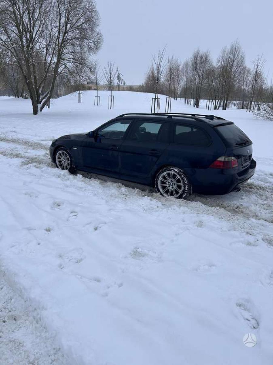 Zils BMW 525 2007 Panevēža, ar dzinēja tilpumu 2.50 L un nobraukumu 421 tūkst. km par 3800 €, foto 5 vietnē AUTOMOTO.COM.LV