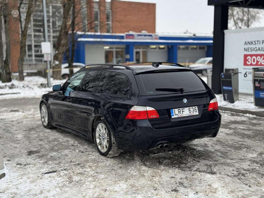 Zils BMW 525 2007 Kauņa, ar dzinēja tilpumu 3.00 L un nobraukumu 361 tūkst. km par 4860 €, foto 4 vietnē AUTOMOTO.COM.LV