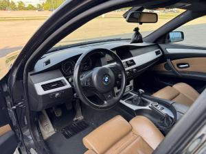 Zils BMW 525 2007 Kauņa, ar dzinēja tilpumu 3.00 L un nobraukumu 361 tūkst. km par 4860 €, foto 9 vietnē AUTOMOTO.COM.LV