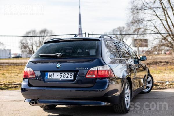 Blue BMW 525 2007 in Riga, with an engine capacity of 2.50 L and mileage of 347 thousand km for 4490 €, photo 7 on AUTOMOTO.COM.LV