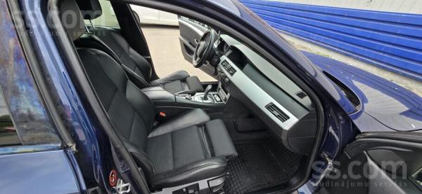 Blue BMW 525 2007 in Jelgava, with an engine capacity of 3.00 L and mileage of 374 thousand km for 5700 €, photo 8 on AUTOMOTO.COM.LV