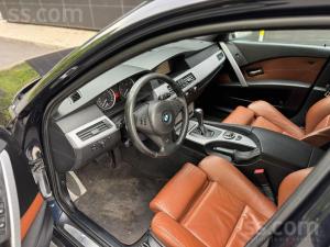 Zils BMW 525 2007 Jelgava, ar dzinēja tilpumu 2.50 L un nobraukumu 374 tūkst. km par 4250 €, foto 13 vietnē AUTOMOTO.COM.LV