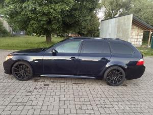 Blue BMW 525 2007 in Liepaja, with an engine capacity of 2.50 L and mileage of 421 thousand km for 3900 €, photo 6 on AUTOMOTO.COM.LV